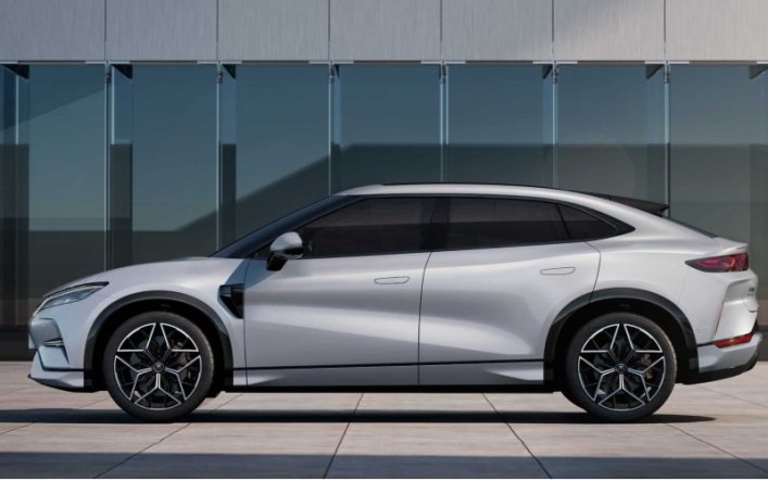 Китайский BYD показал электрическую замену BMW X6 (Автомобильные новости)